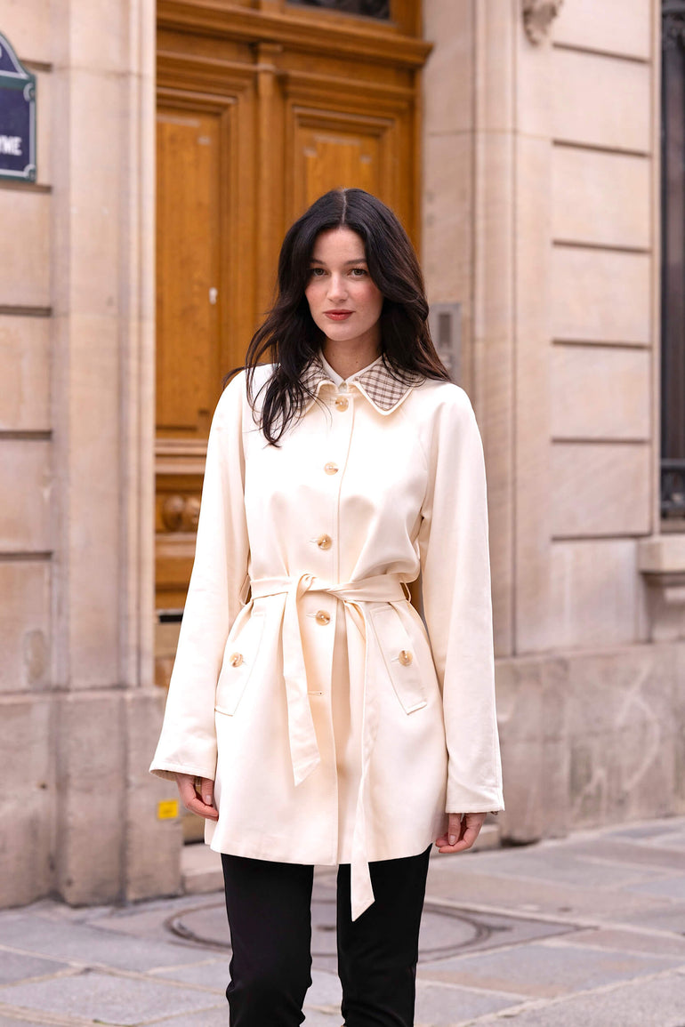 How to Style a Trench Coat: 10+ Chic Trench Coat Outfit Ideas – Gaâla